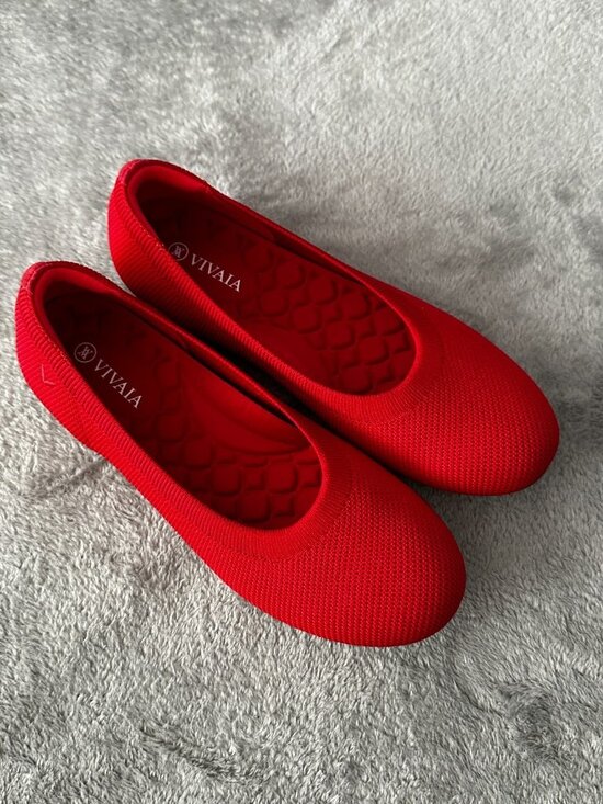 Vivaia | Shoes | Vivaia Red Round Toe Ballet Flats Shoes Womens 385 85 ...